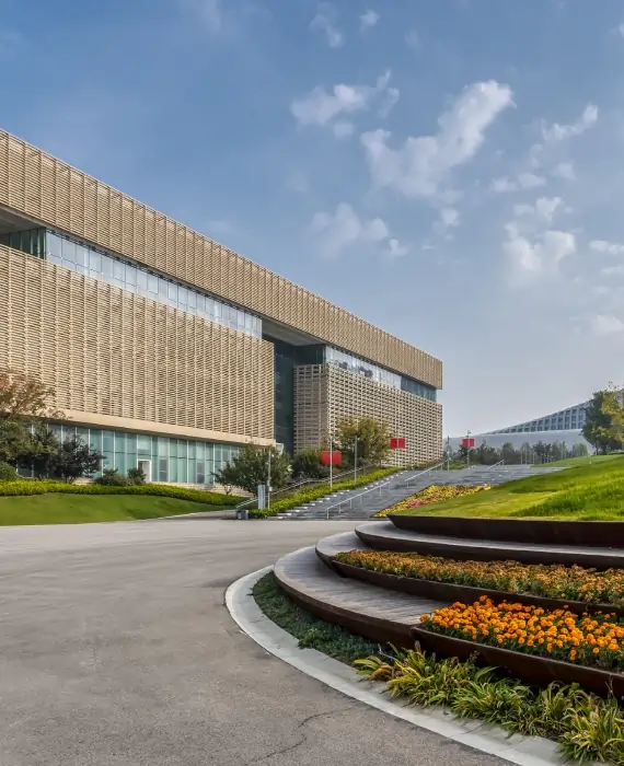 MCC Withdrawable Switchgear Solutions | EAE Electrotechnics